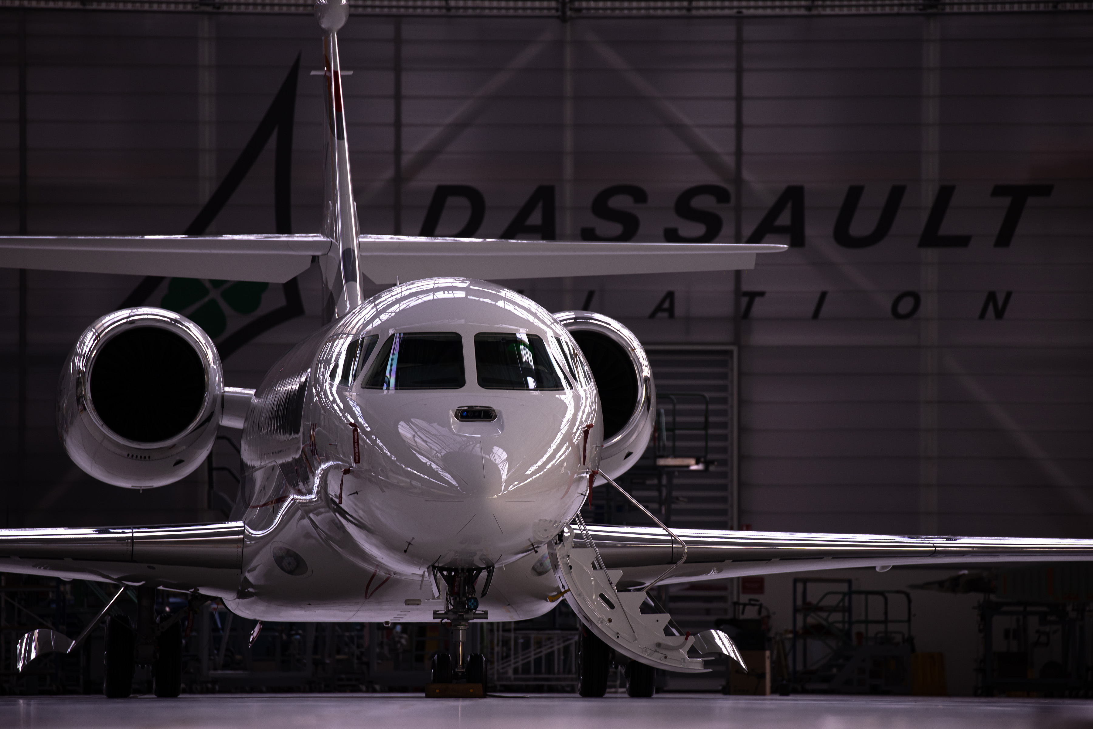Falcon 6X Debuts AOPA Falcon 6X Debuts AOPA