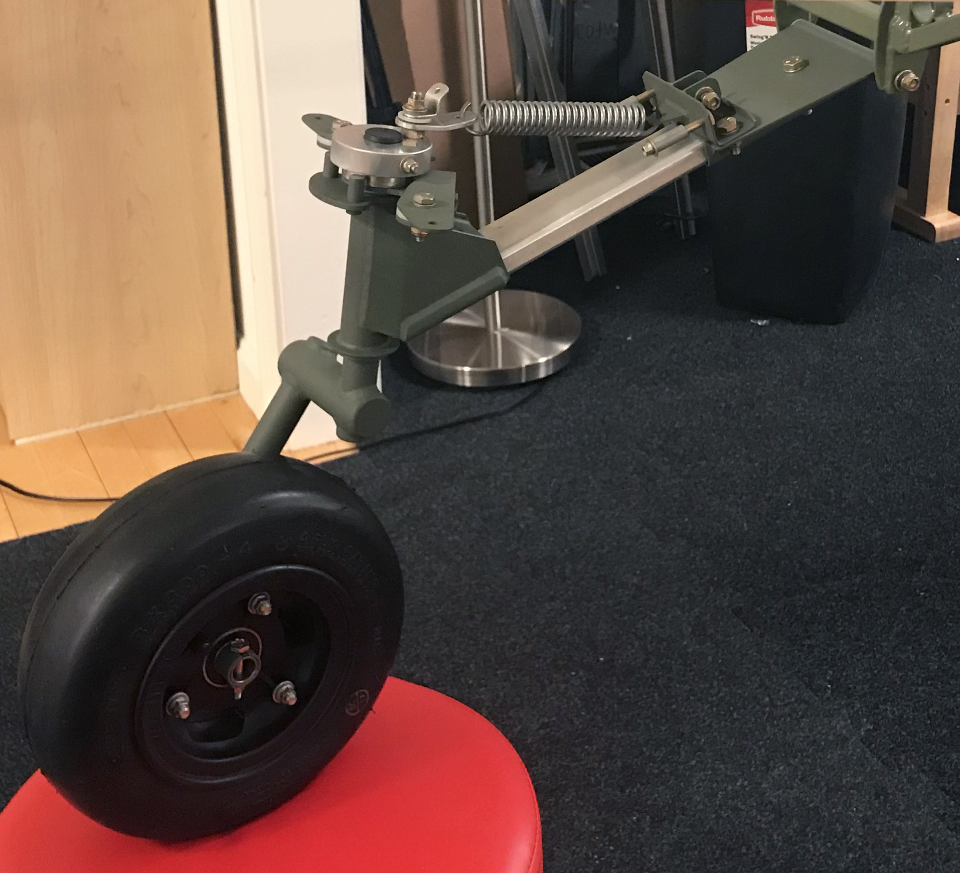 Aircraft Maintenance: Taming tailwheels - AOPA